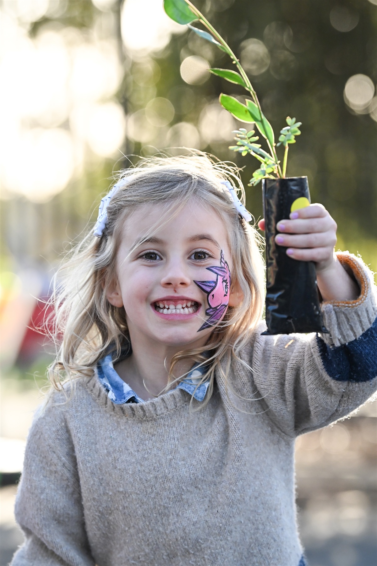 Planting trees in your garden & tree giveaway City of Onkaparinga